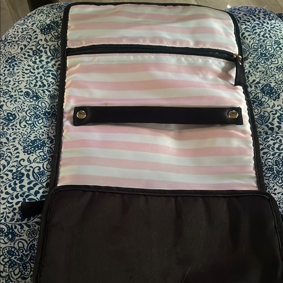 Victoria's Secret | Accessories | Victorias Secret Pink And White ...